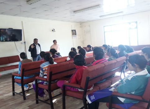 TRAINING PROGRAMME FOR BAL ASHRAM INMATES UNDER WOMEN AND CHILD ...