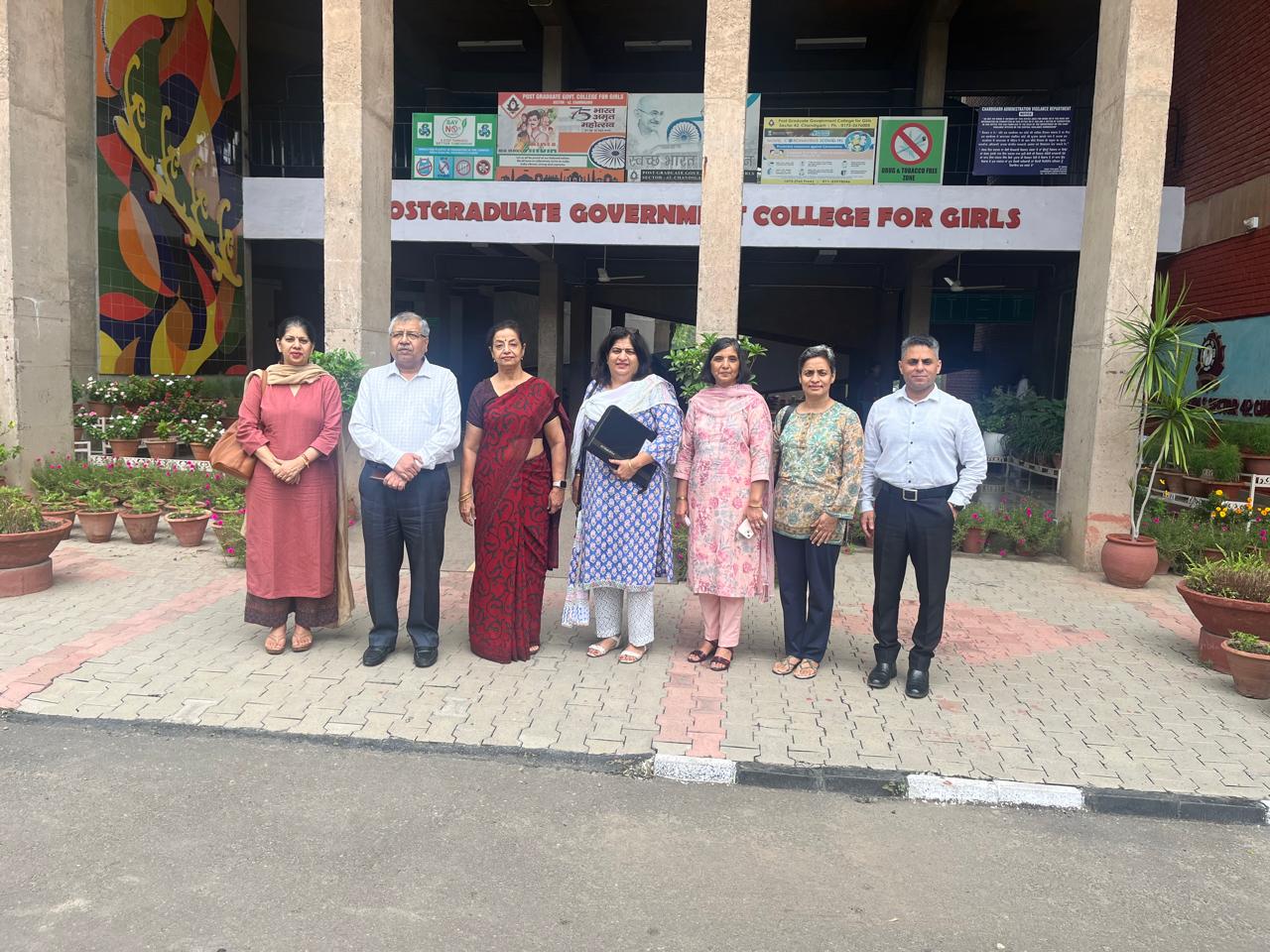 NIELIT Ropar signed an MoU with Post Graduate Government College for ...